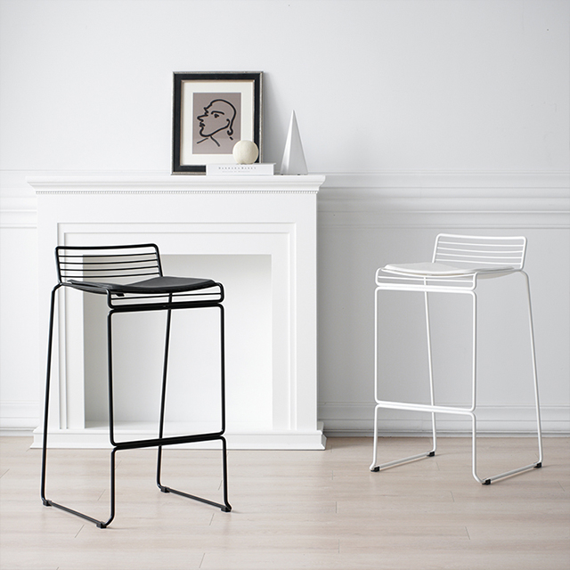 Luxury Leisure Stackable Wire Bar Chair with Footrest for Bar Table ...